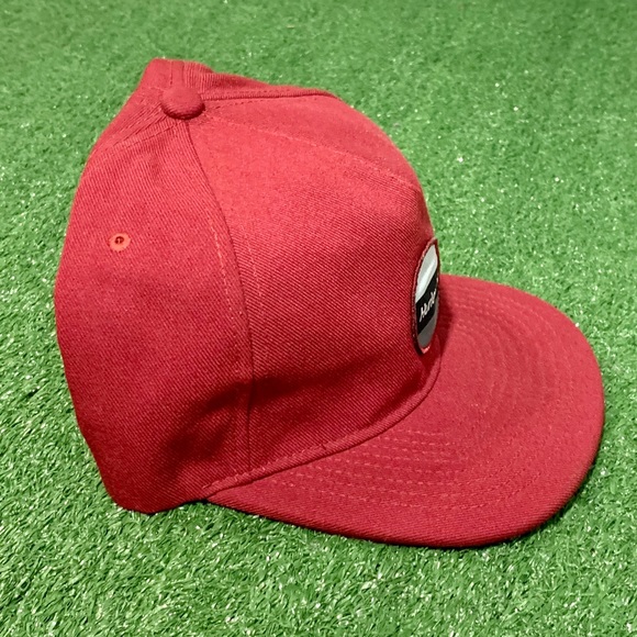 Hurley | Accessories | Hurley Red Skater Snapback Hat See Pics | Poshmark